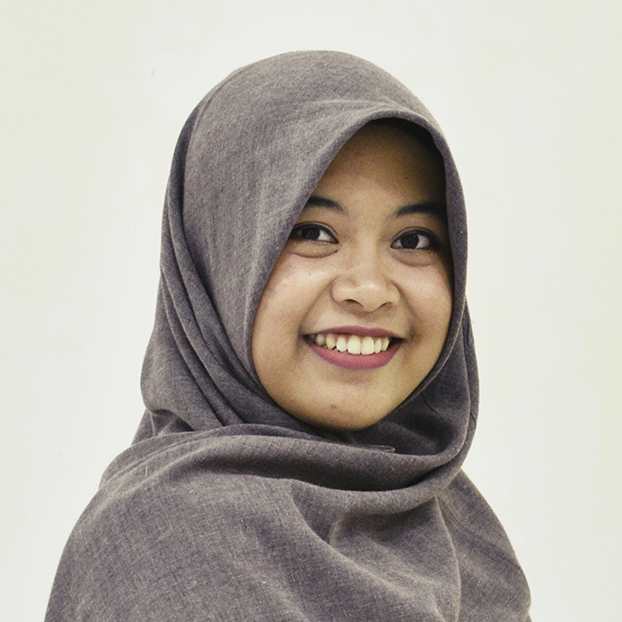 Tiyas Kurnia Sari - Fakultas Bisnis dan Ekonomika UII