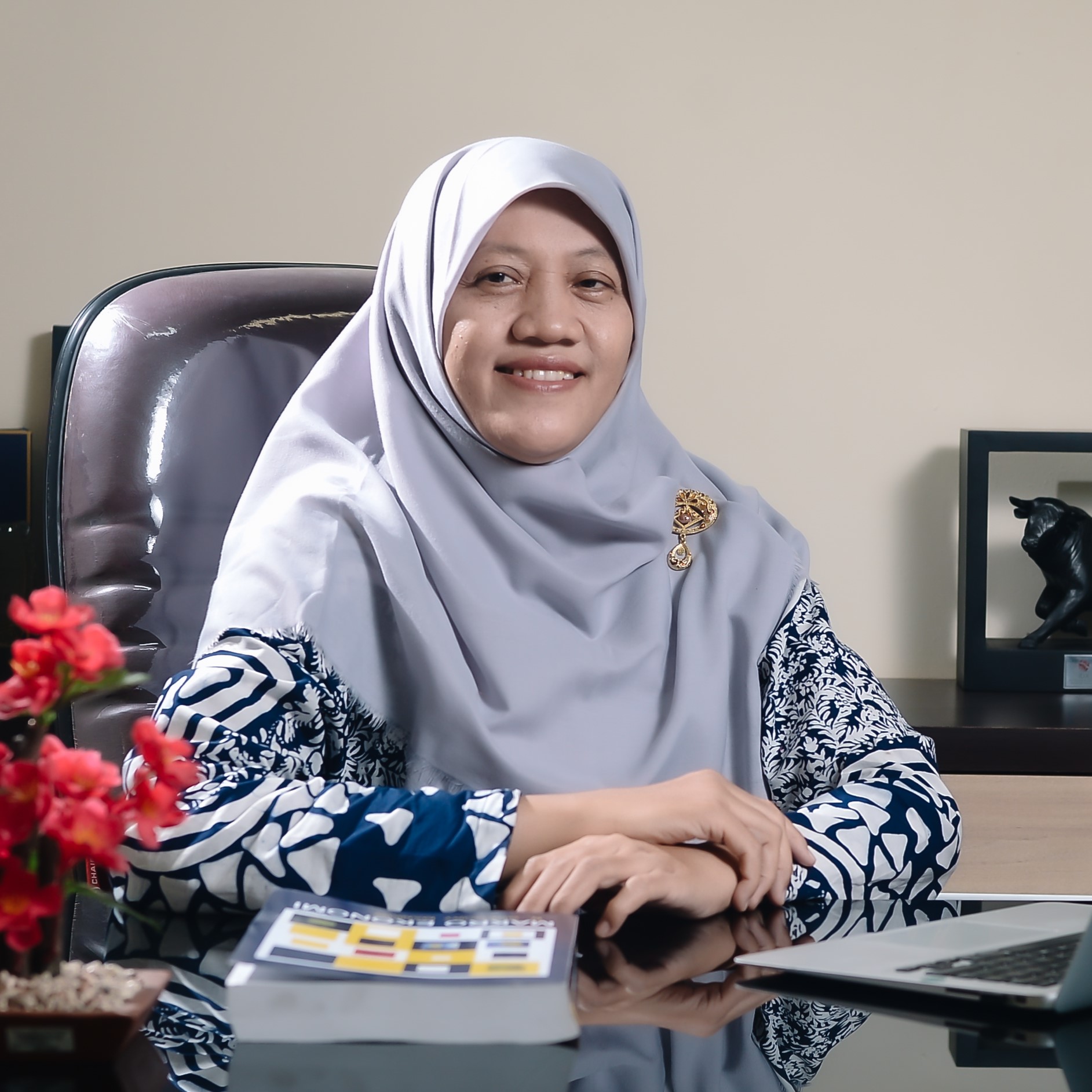 Maisaroh - Fakultas Bisnis dan Ekonomika UII