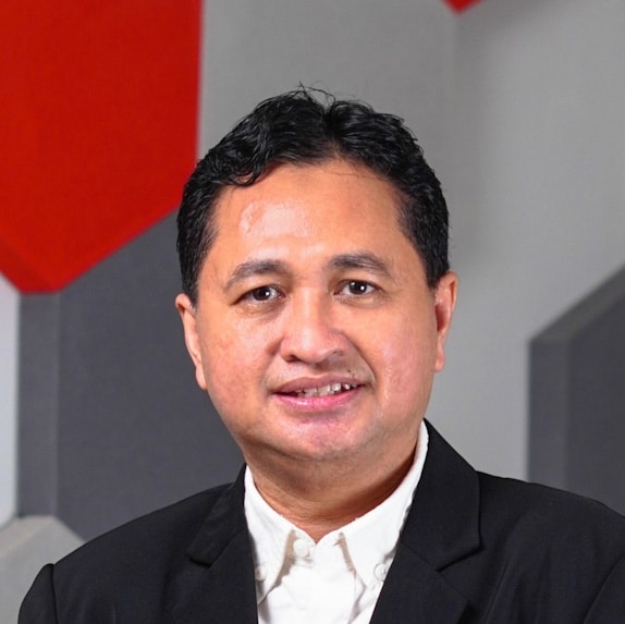 R. Endy Gunanto Marsasi - Fakultas Bisnis dan Ekonomika UII